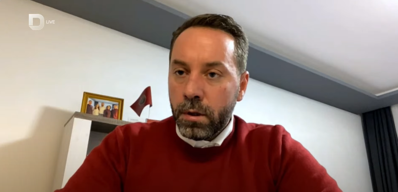 Rasti në Shtërpcë, avokati Ferati: Klienti im çdo herë pistoletën e ... Rasti në Shtërpcë, avokati Ferati: Klienti im çdo herë pistoletën e ...