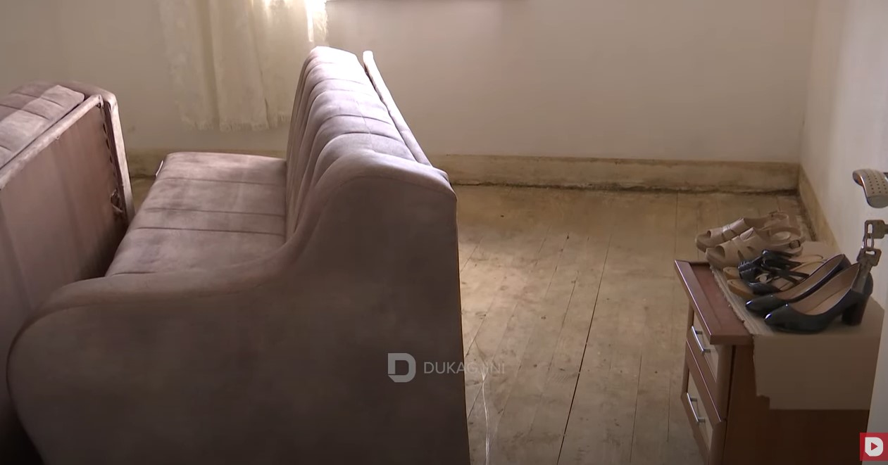 Nuk ka filluar akoma renovimi i shtëpive të dëmtuara nga vërshimet ... Nuk ka filluar akoma renovimi i shtëpive të dëmtuara nga vërshimet ...