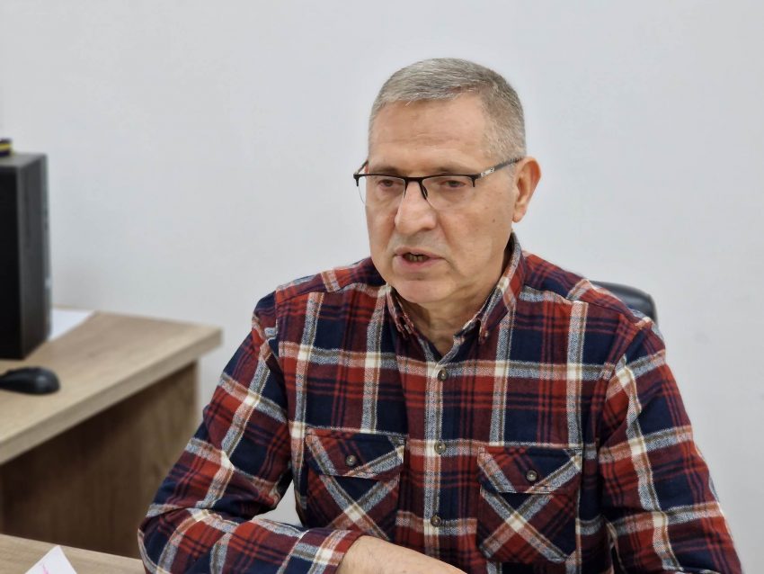 Biokimia në QKUK me aparatura të vjetra 10-vjeçare, drejtori i Klinikës ...