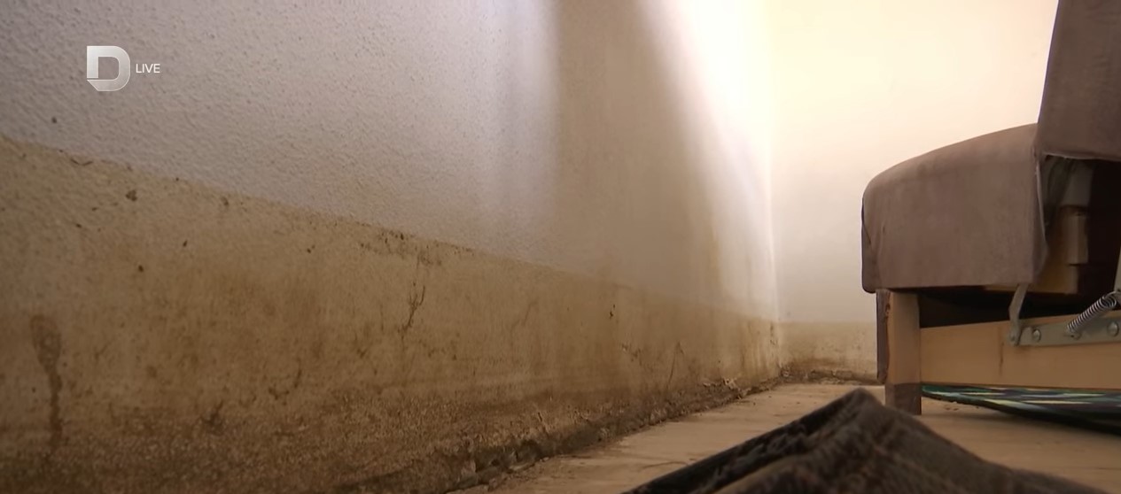 Nuk ka filluar akoma renovimi i shtëpive të dëmtuara nga vërshimet ... Nuk ka filluar akoma renovimi i shtëpive të dëmtuara nga vërshimet ...
