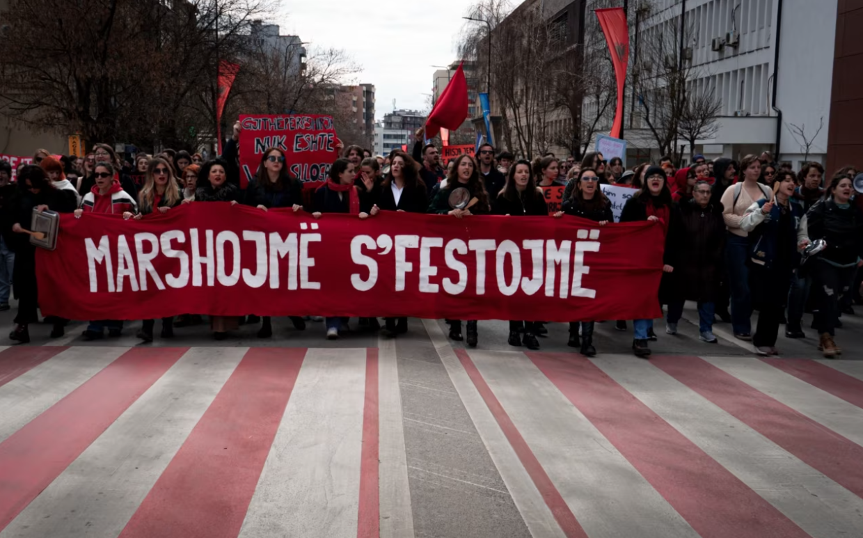 “Marshojmë s’festojmë” ishte slogani i sivjetmë i marshit ku u bë ...