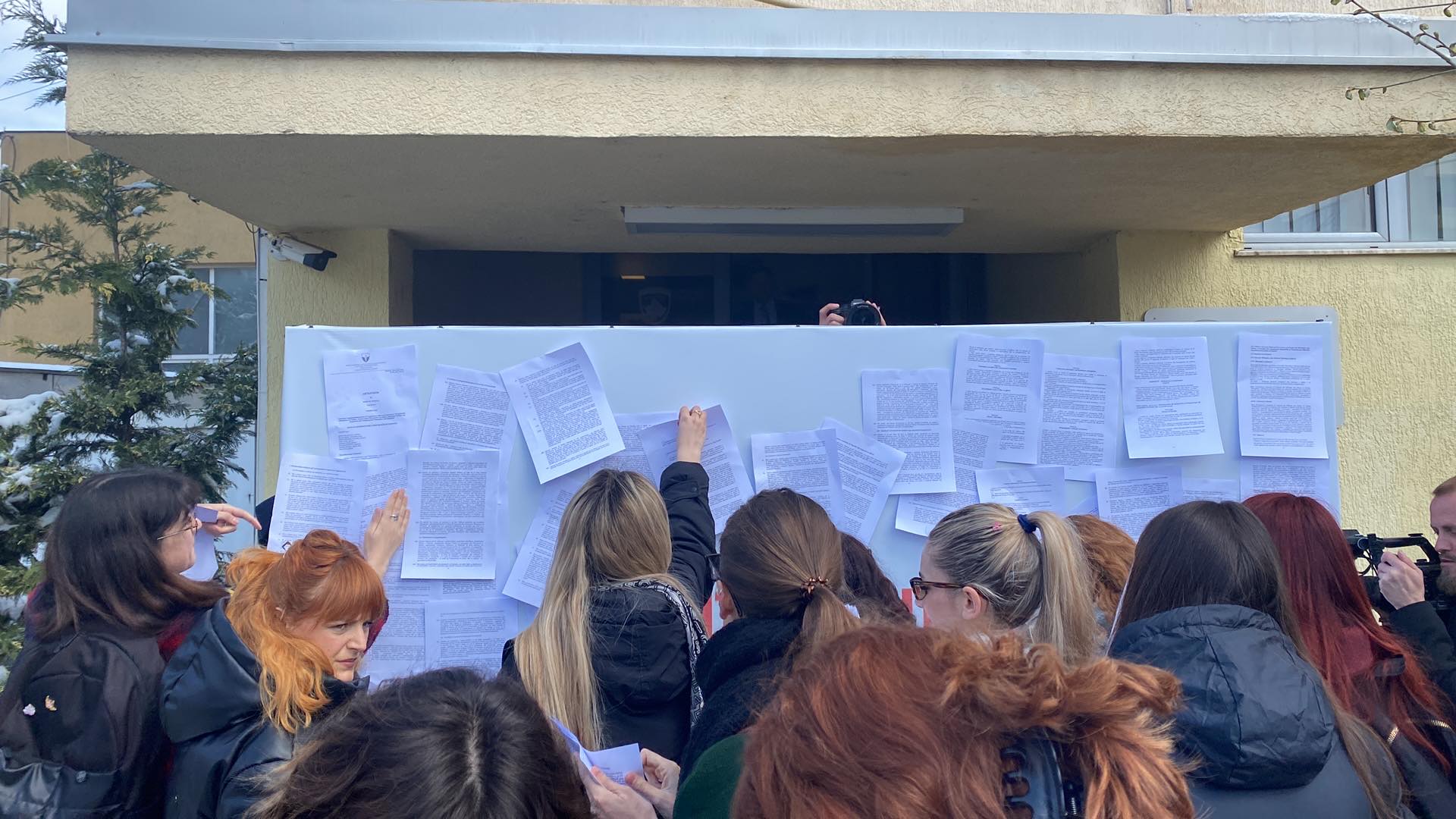 Rasti i Sebahate Morinës, protestuesit kërkojnë dorëheqjen e ...