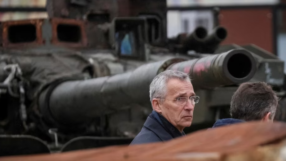 Shefi i NATO-s në vizitë të paparalajmëruar në Ukrainë - Dukagjini Shefi i NATO-s në vizitë të paparalajmëruar në Ukrainë - Dukagjini