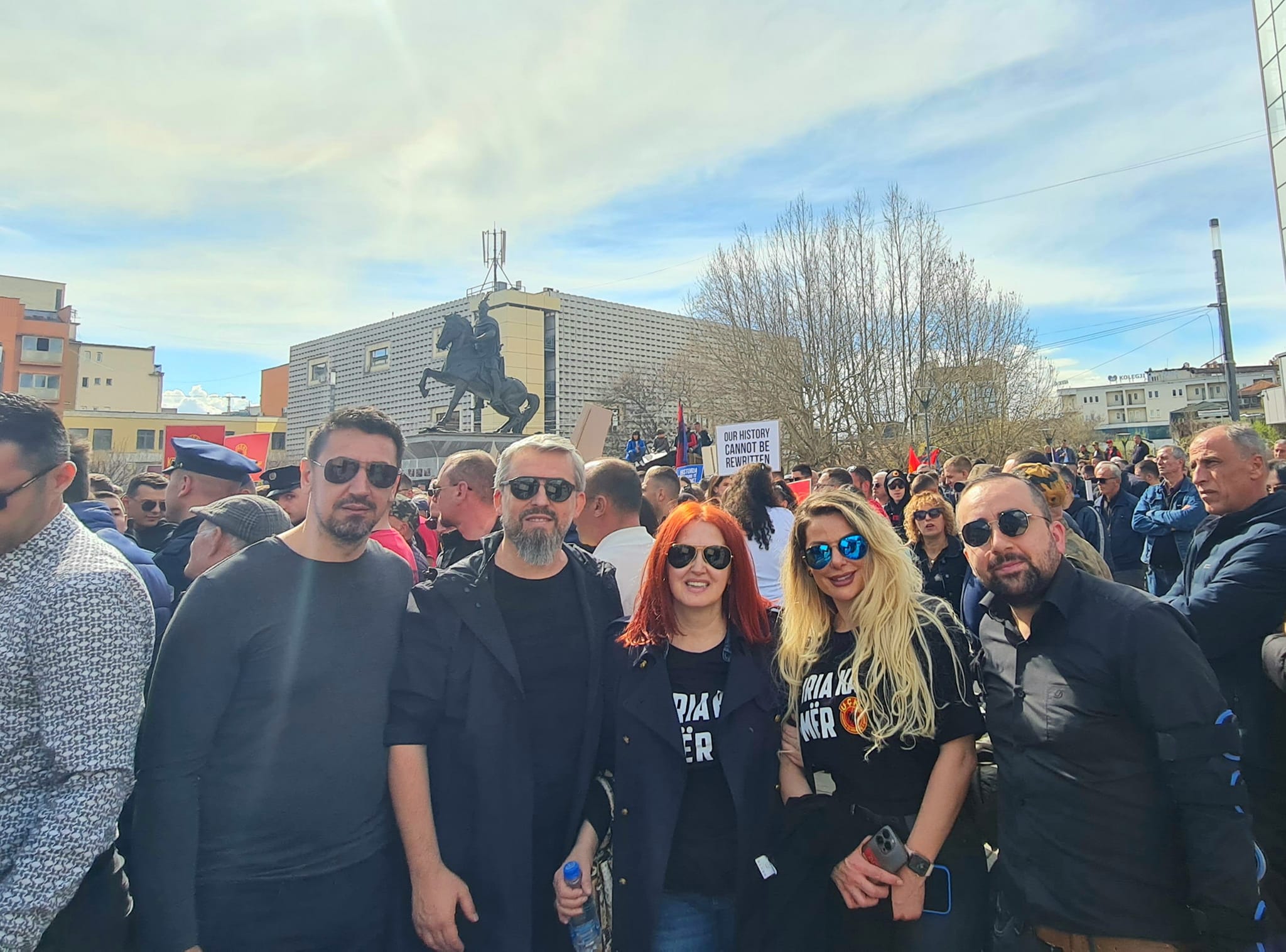 Duda Balje e Kervan, pjesë e marshit në Prishtinë në mbështetje të ish ...