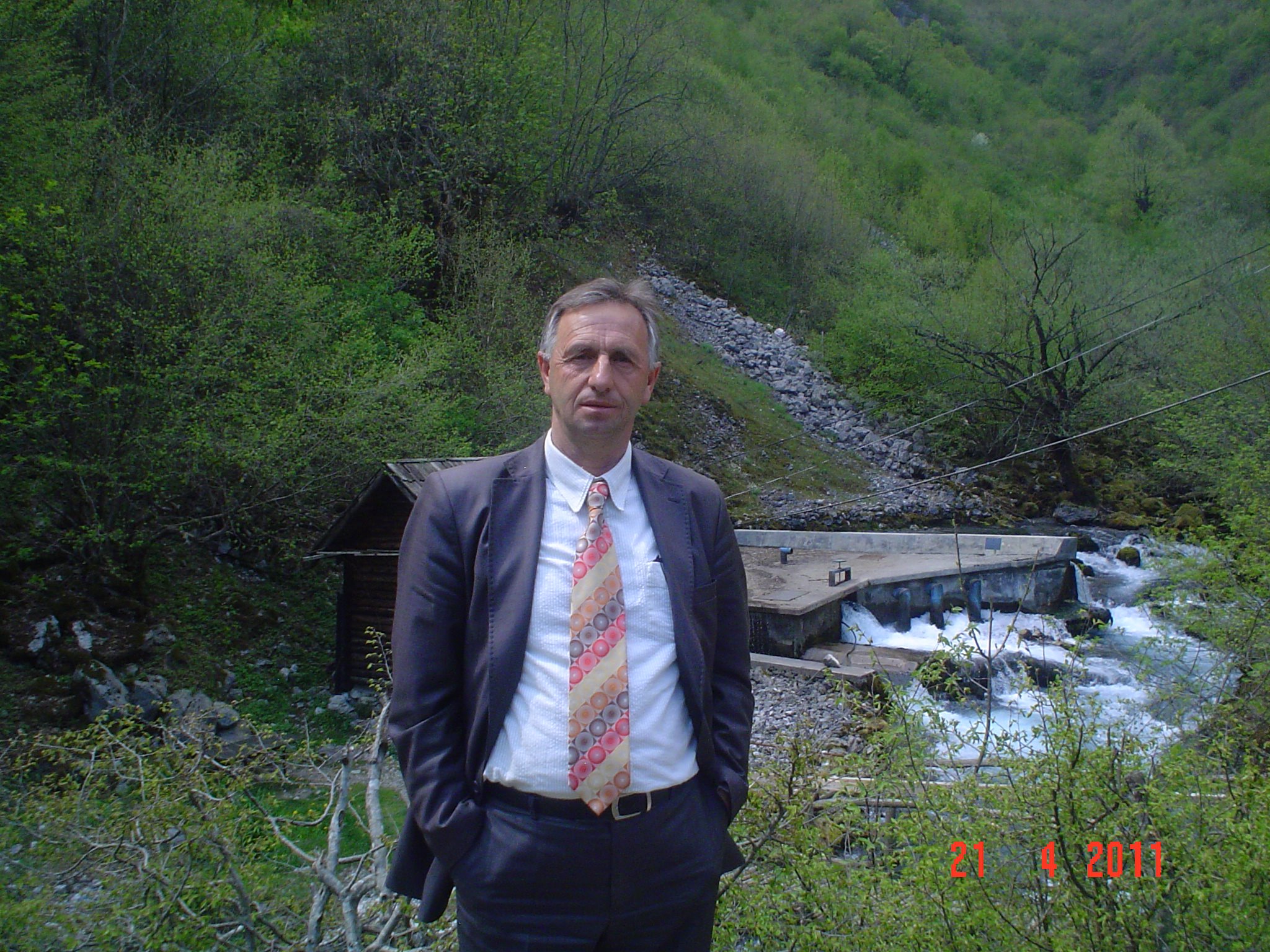 Azemi: Ministri edhe sot e kësaj dite zgjodhi rrugën e heshtjes - Dukagjini