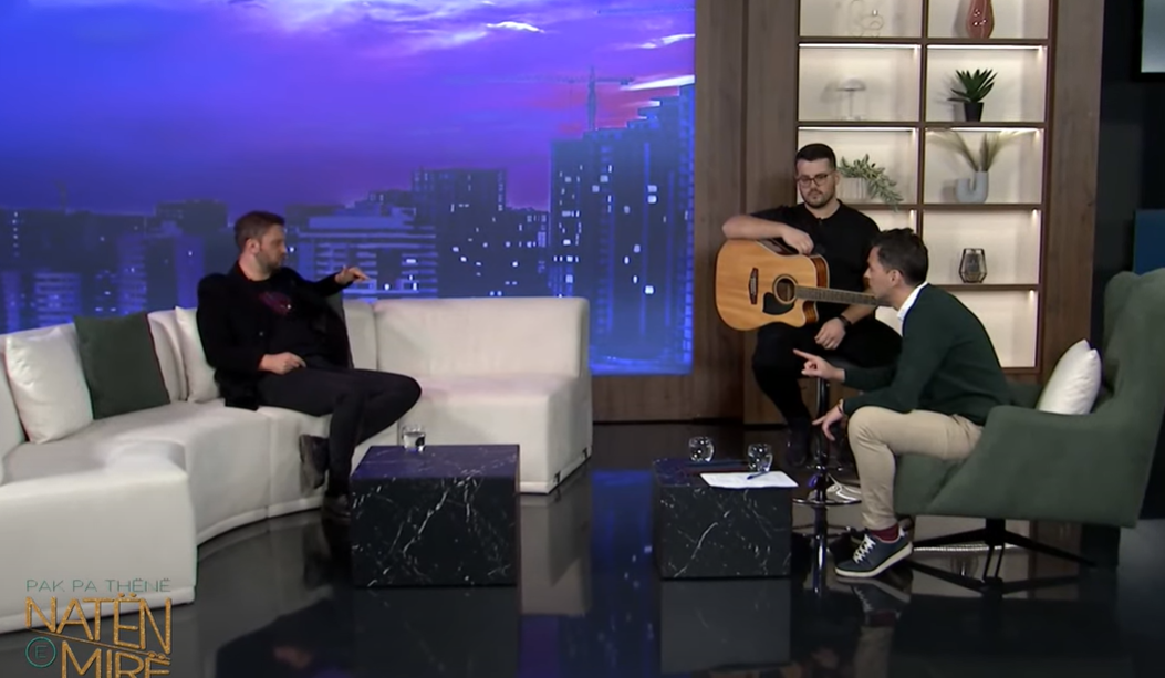 “Pak pa thënë natën e mirë” me Nesim Maxhuni, Lyra Gashi, Erestina ...