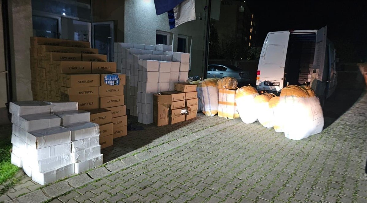 Policia e Kosovës në dy raste të ndara konfiskon mallra të ... Policia e Kosovës në dy raste të ndara konfiskon mallra të ...