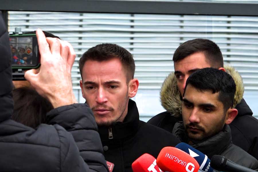 Familja e Liridona Ademajt i kërkon Prokurorisë takim urgjent për ... Familja e Liridona Ademajt i kërkon Prokurorisë takim urgjent për ...