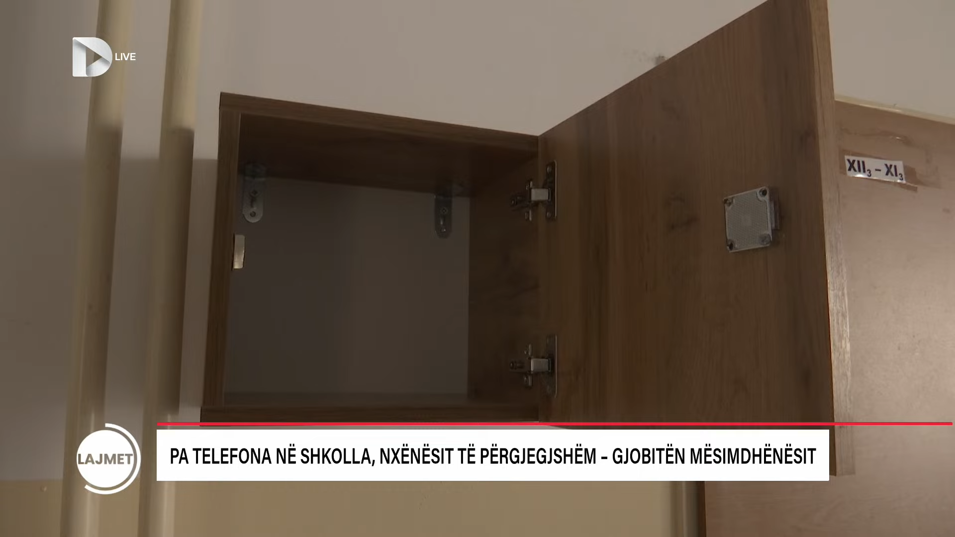Pa telefona në shkolla, nxënësit të përgjegjshëm – gjobitën ... Pa telefona në shkolla, nxënësit të përgjegjshëm – gjobitën ...