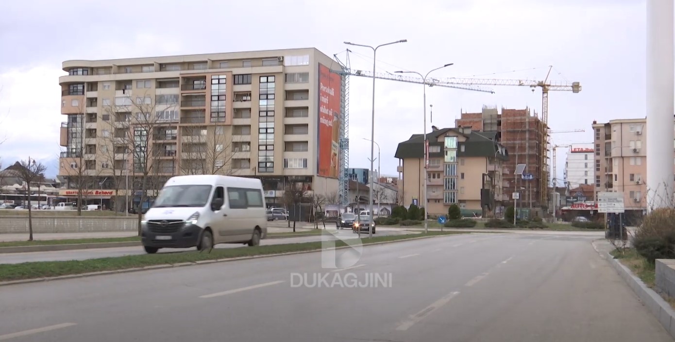 15 vjeçarja dyshohet se u dhunua nga 30 vjeçari, i dyshuari ndalohet ... 15 vjeçarja dyshohet se u dhunua nga 30 vjeçari, i dyshuari ndalohet ...