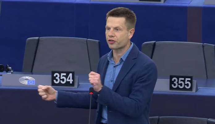 Deputeti ukrainas në shqip: Kosova është Evropë - Dukagjini Deputeti ukrainas në shqip: Kosova është Evropë - Dukagjini