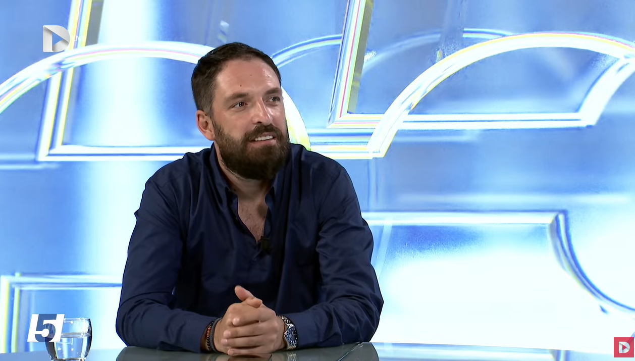 Shala i PSD-së: Kurti beson në idetë e Enver Hoxhës, antiamerikanizmi ...