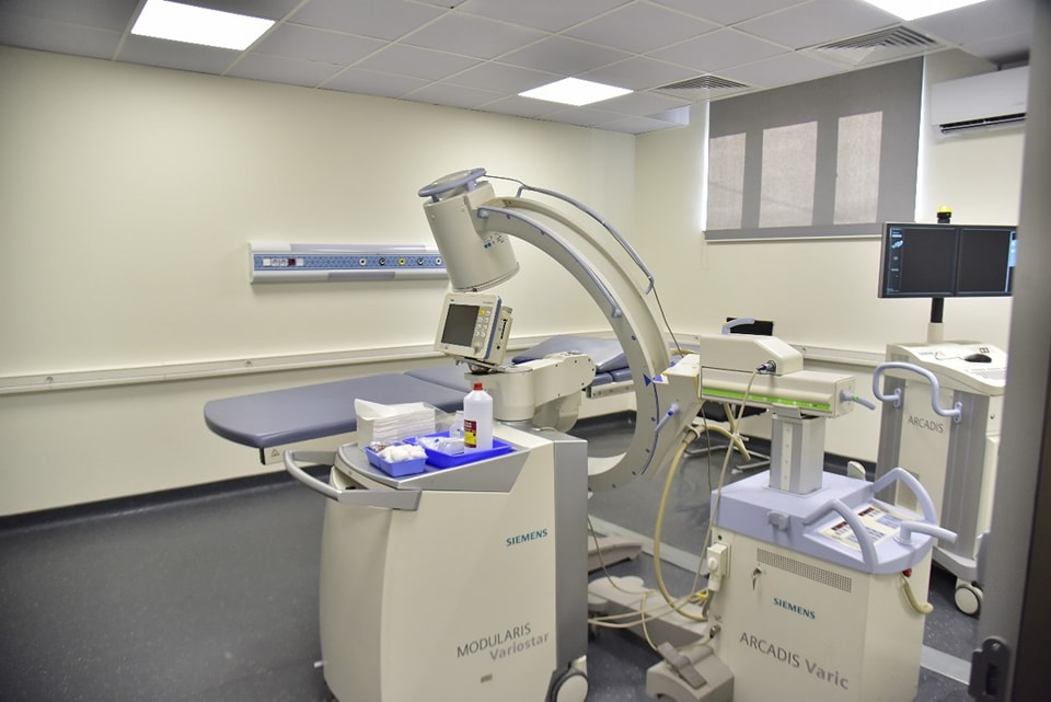 Klinika e Urologjisë në QKUK rikthen shërbimin ESWL për trajtimin e ...