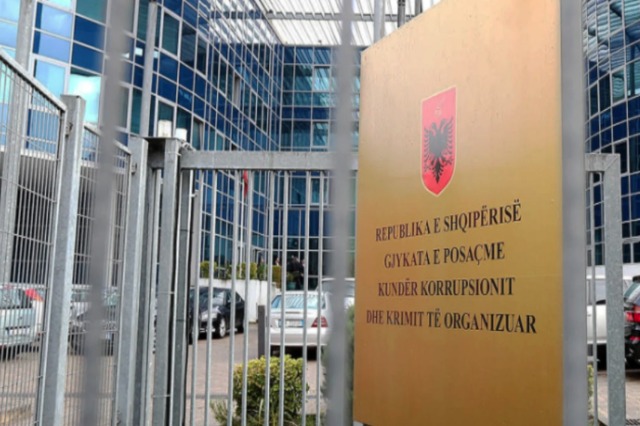 Kokainë në lëkurë gjedhësh, Apeli i GJKKO lë në fuqi “arrestin me burg ... Kokainë në lëkurë gjedhësh, Apeli i GJKKO lë në fuqi “arrestin me burg ...