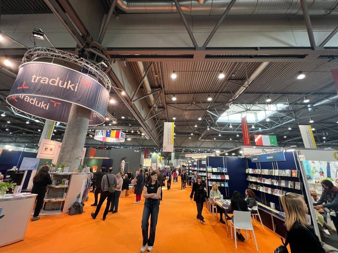 Shtëpia botuese “Dukagjini” po prezantohet në Panairin e Librit në ...