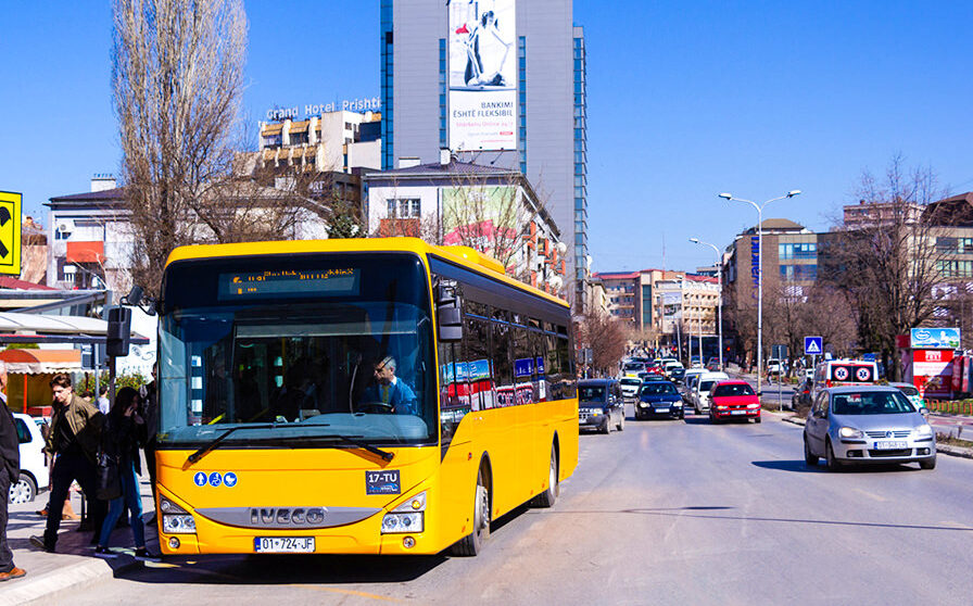 Nga sot, bileta falas në Trafikun Urban për udhëtarët që vijnë me ...